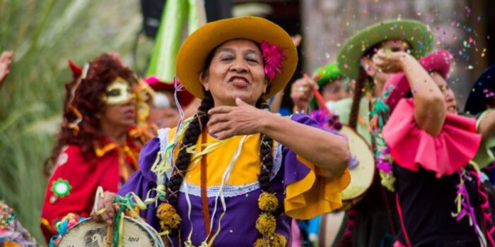 REVISTA Espacioconexion | Carnaval toda la vida: Historia y escapadas